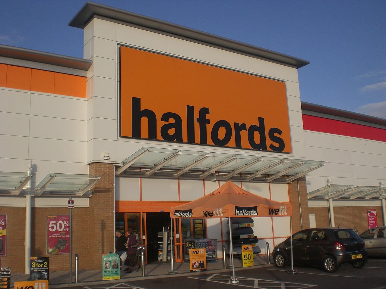 Halfords Near Me | Halfords Opening Times